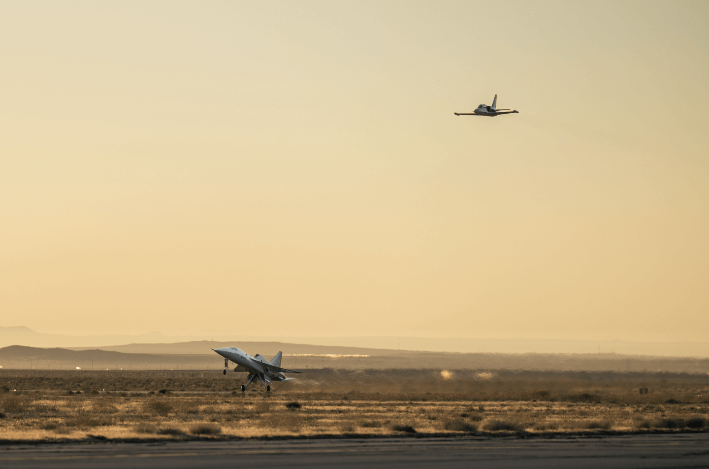 Boom - FlyBy - XB-1 Completes Third Flight